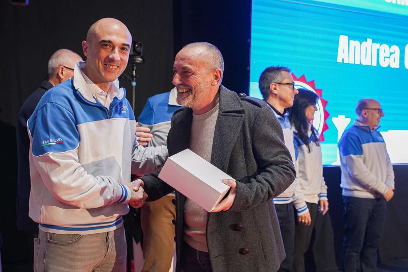 Pilkington San Salvo celebra il Natale tra sfide, persone e comunità ...